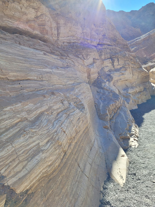 Death Valley is anything but dead! – Edgar's Adventures